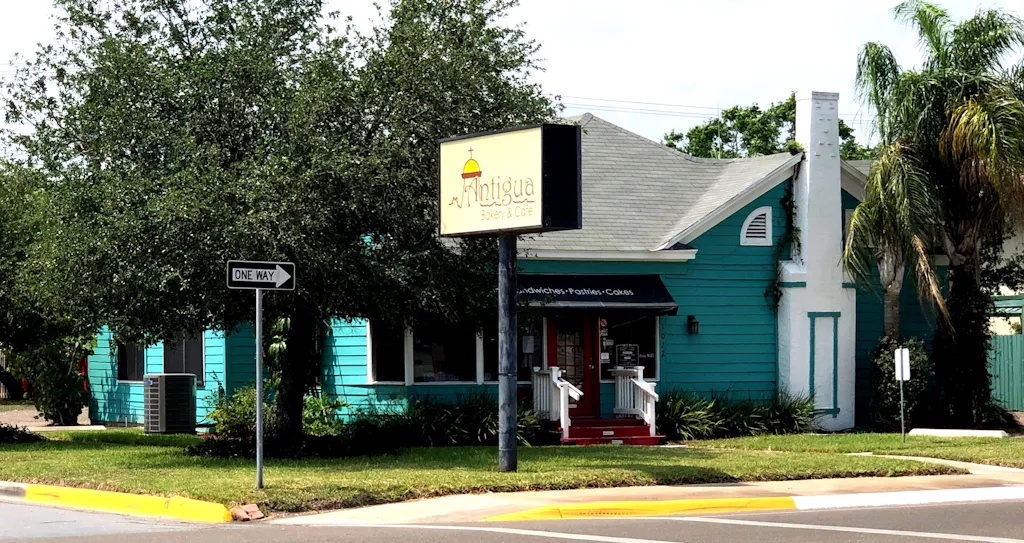 About Us - ANTIGUA BAKERY & CAFE